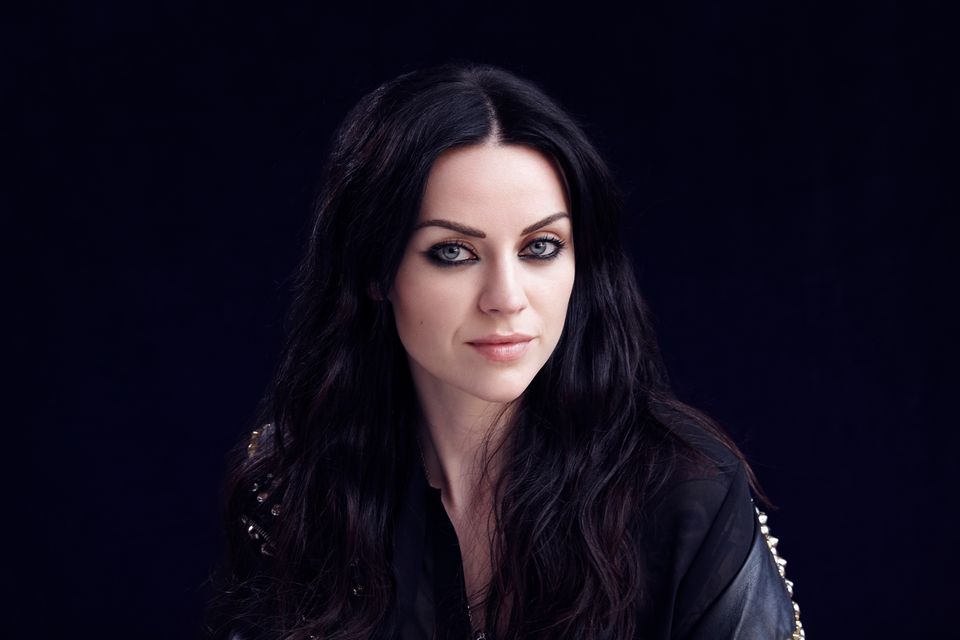 Amy Macdonald kurerer vinterdepresjon med «Dream On» | Universal Music ...