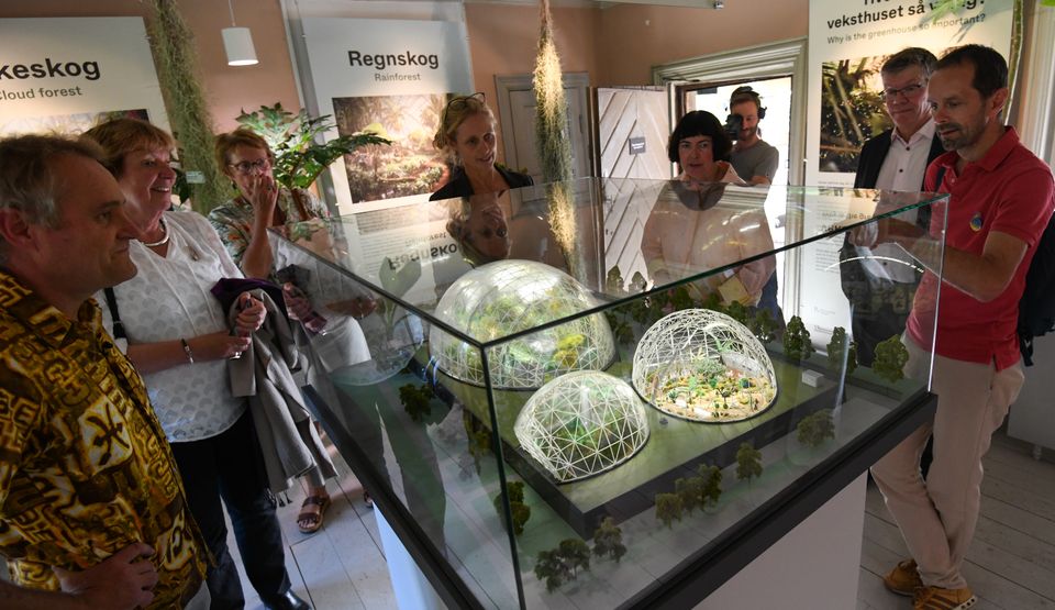 Ny utstilling: Jorda rundt på Tøyen | UiO - Naturhistorisk museum