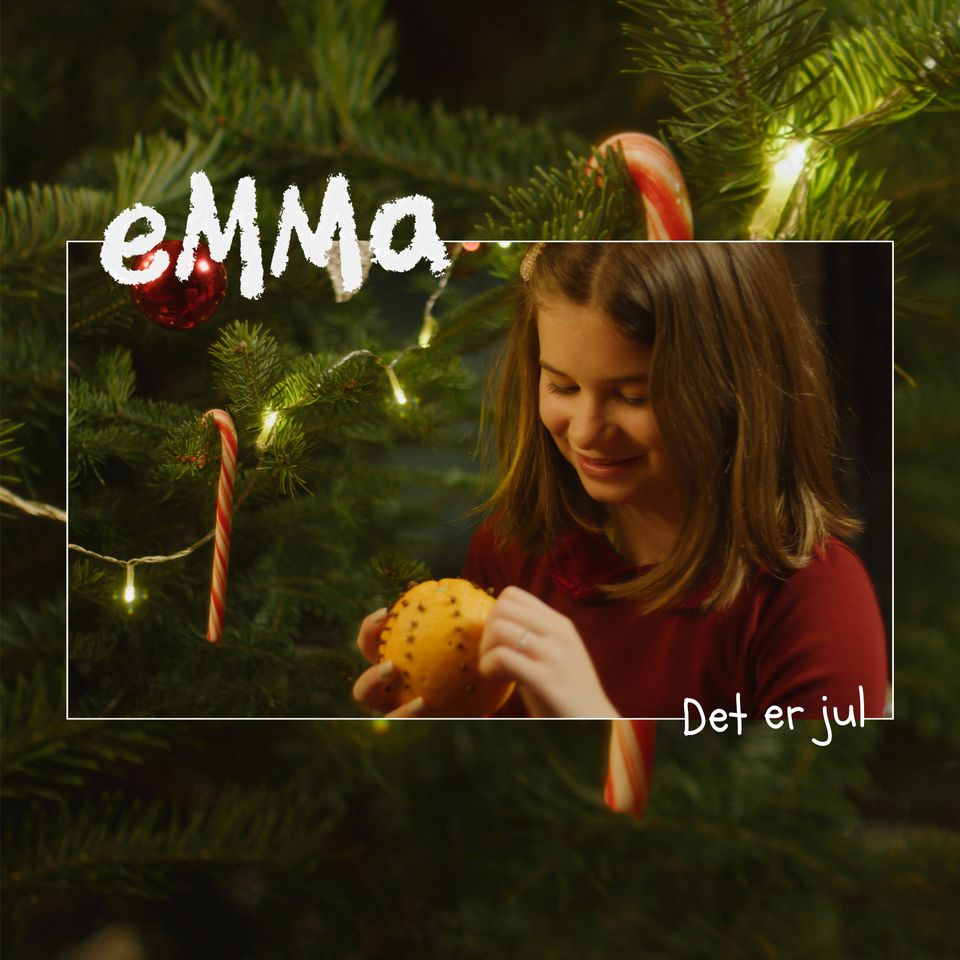 eMMa ute med ny julesang | Universal Music Norge