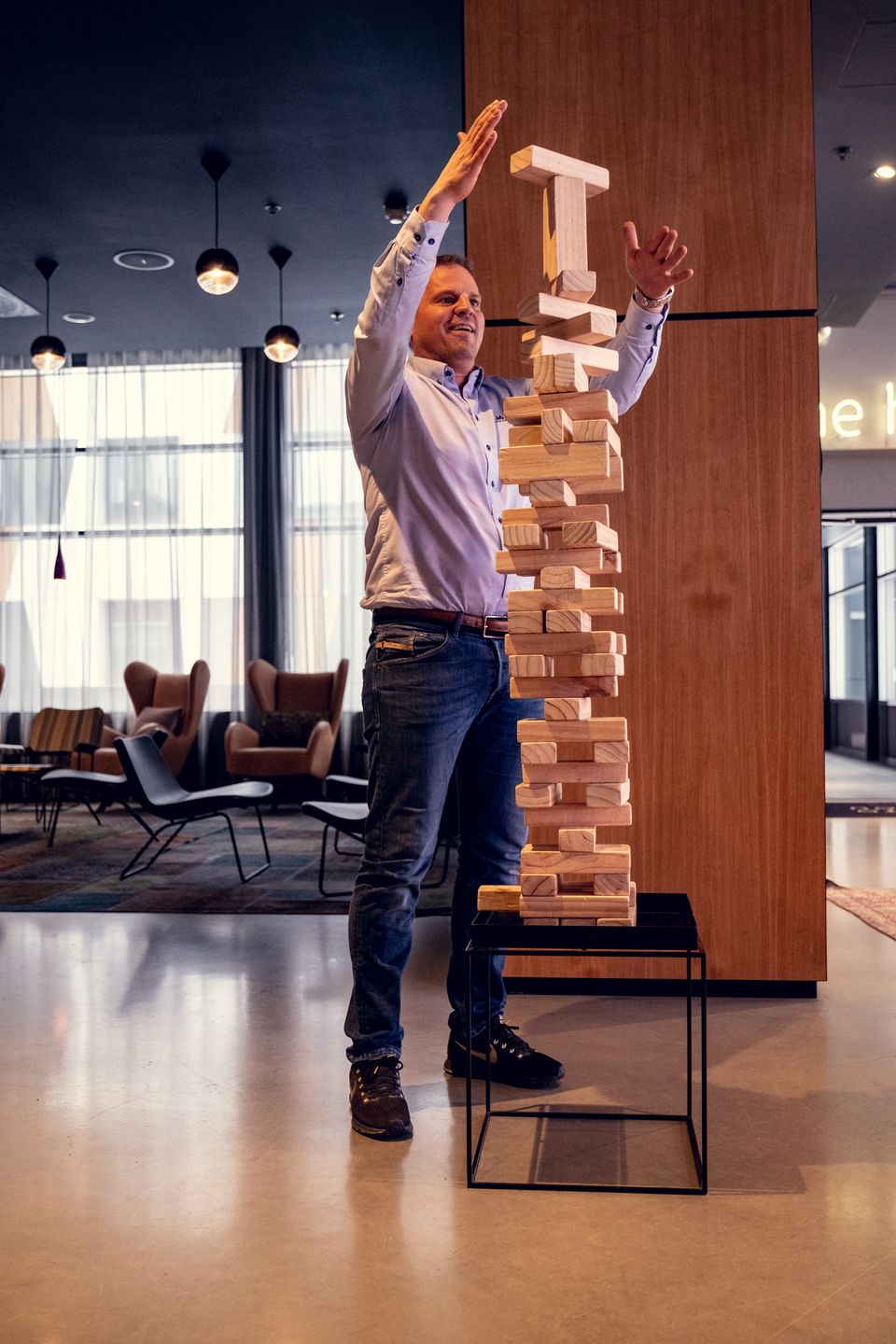 Kjersti Bergesen og Einar Nilsson pusser opp «live» på Boligmesse ...