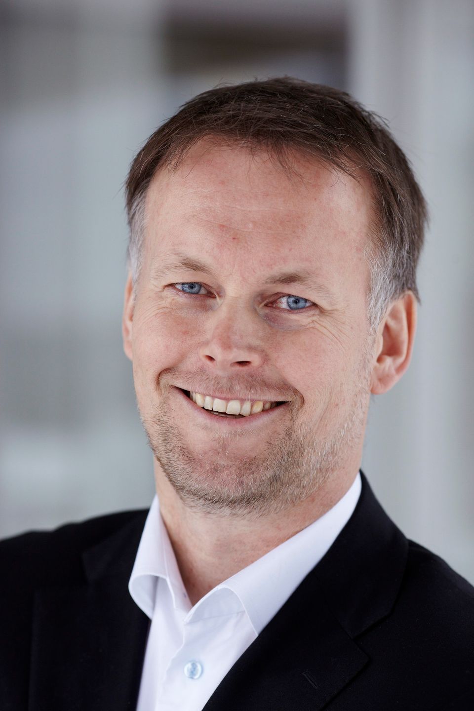 Kenneth Vareide møter den 4. industrielle revolusjon med entusiasme | DNV