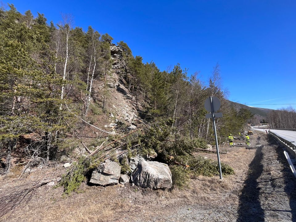 Sikrer E6 ved Sel med skredvoll | Statens vegvesen