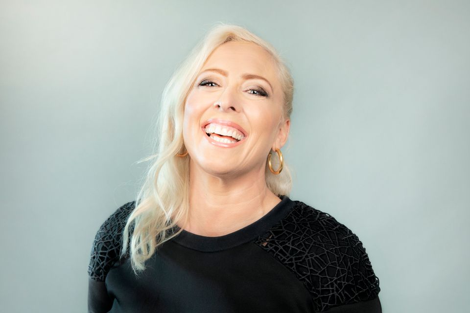 Nytt program på NRK P2: Mona B. Riise leder «Kulturstripa» | NRK