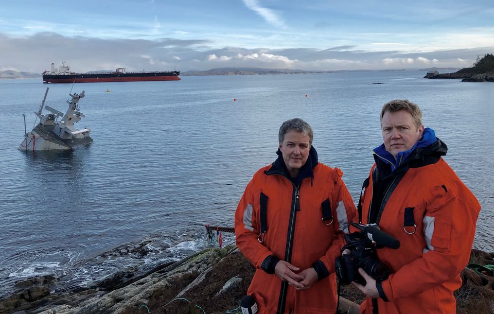 Direkte-dokumentar om KNM Helge Ingstad-ulykken på TV 2 | TV 2