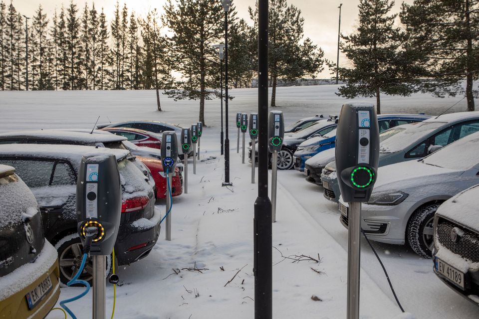 Nets har installert 100 elbil-ladere fra EVBox | Nets Branch Norway