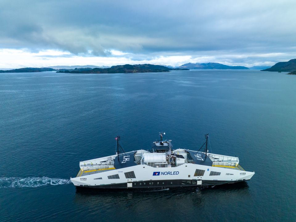 MF Hydra sails on zero-emission liquid hydrogen | Statens vegvesen