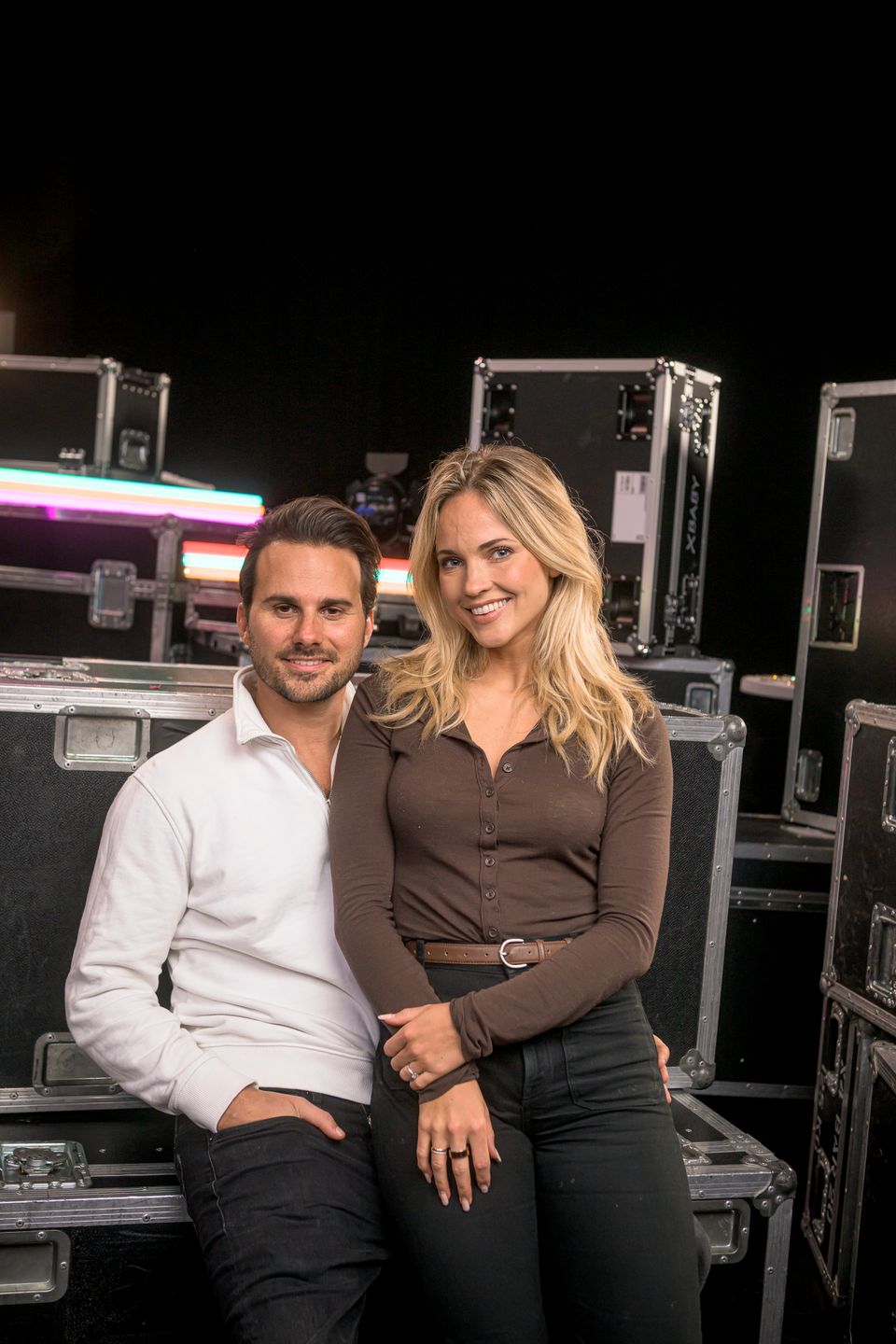 Her er programlederne og deltakerne i Showtime | TV 2