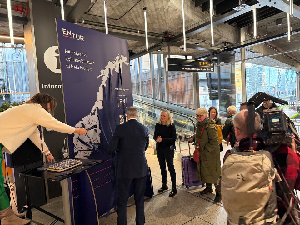 Nå kan du kjøpe kollektivbilletter til hele landet i Entur-appen | Entur