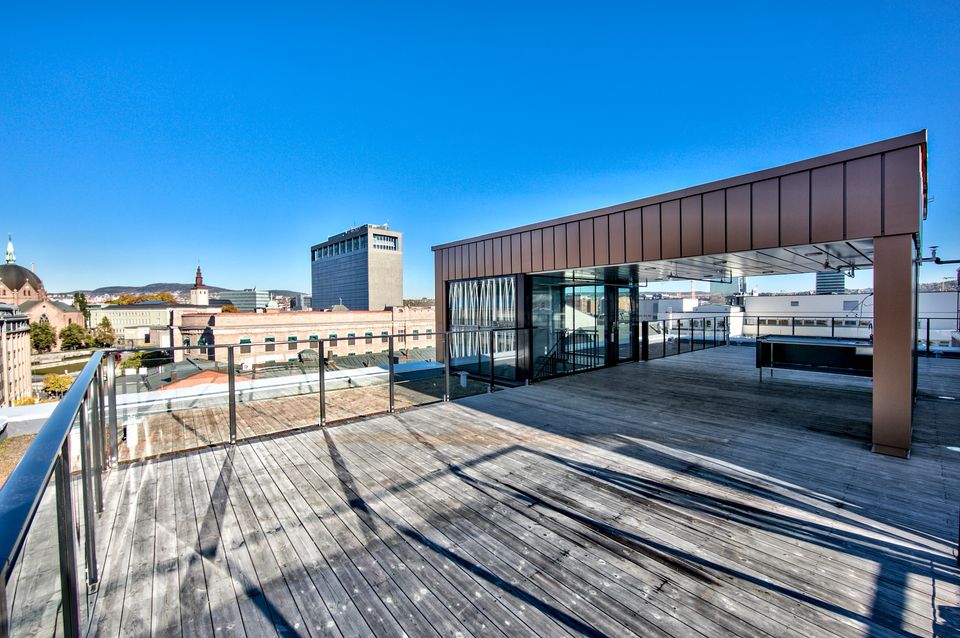 Verdens største musikkselskap signerer med Entra | Entra ASA