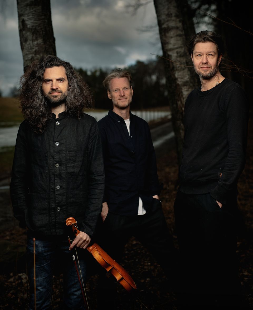 Gjermund Larsen Trio vender tilbake med et vakkert og følelsesladet ...