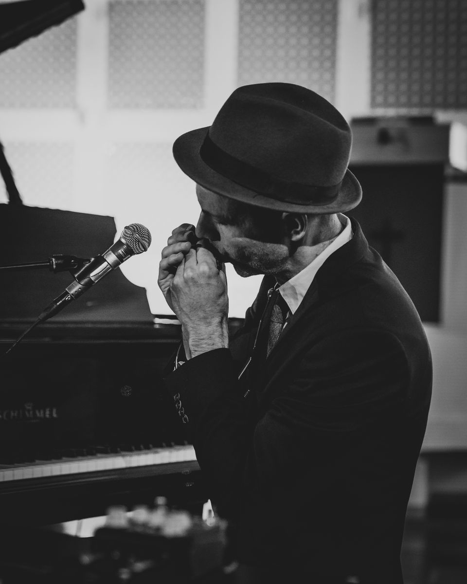 Paal Flaata releases spectacular version of Christmas classic | Sounds ...