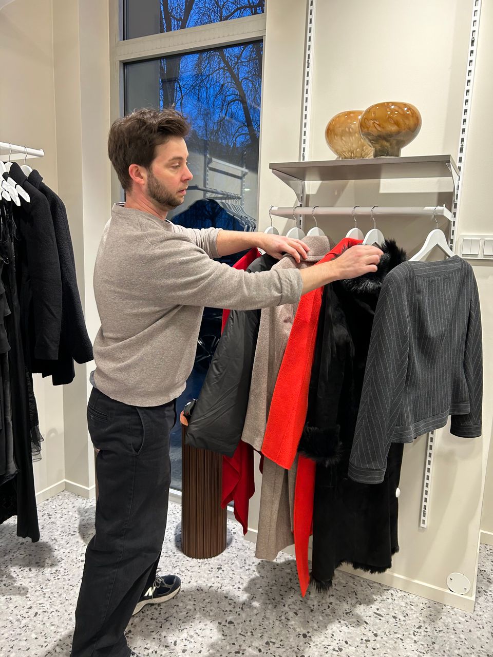 Nå kan du også selge klærne dine hos Fretex | Fretex