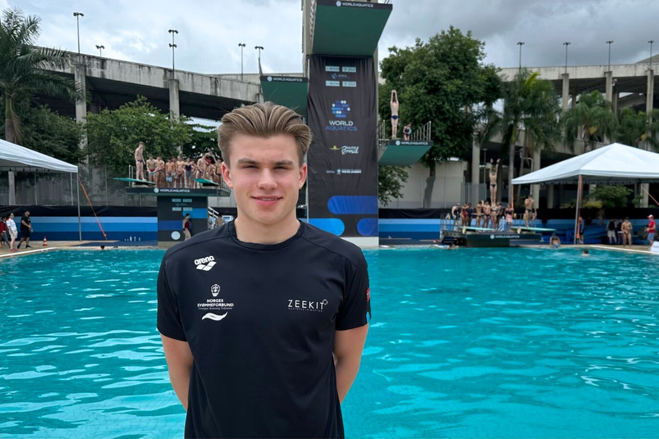 I morgen starter VM junior stup for Isak Børslien | Norges Svømmeforbund