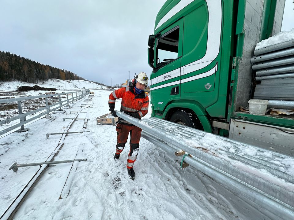 Nå åpner Vegvesenet vegen som sluttet på et jorde | Statens vegvesen