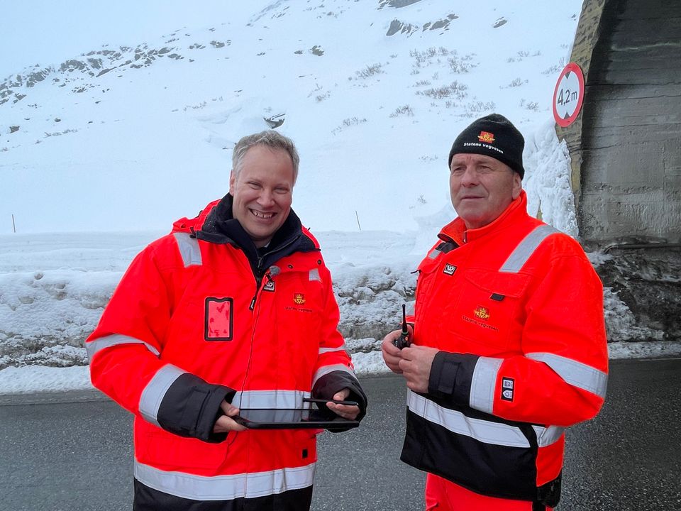 Statens vegvesen hjelper naturen med å utløse skred for å holde vegene ...