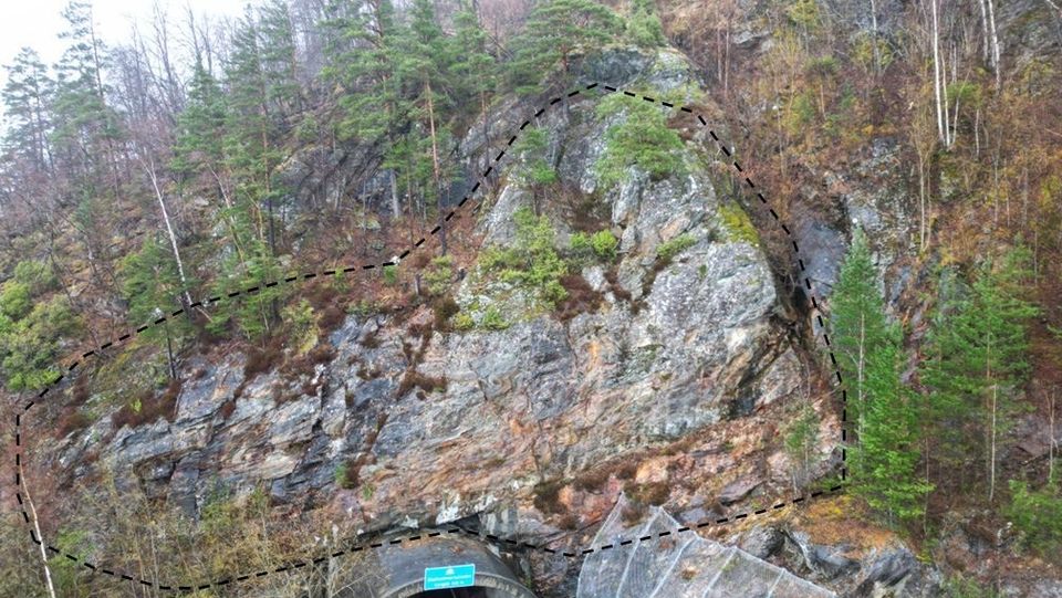 Bergsikring ved rv. 13 Blakhammartunnelen | Statens vegvesen