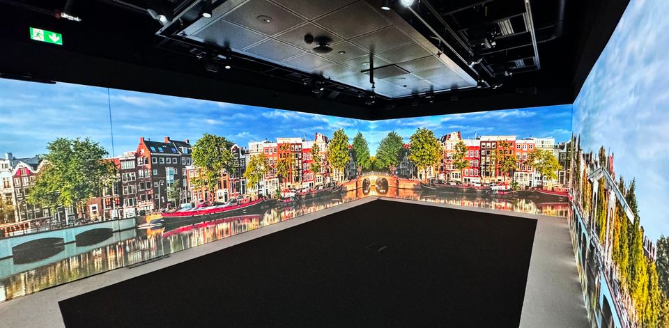 Cyviz AS Reshapes Microsoft's Holosuite with a New Technological Design ...