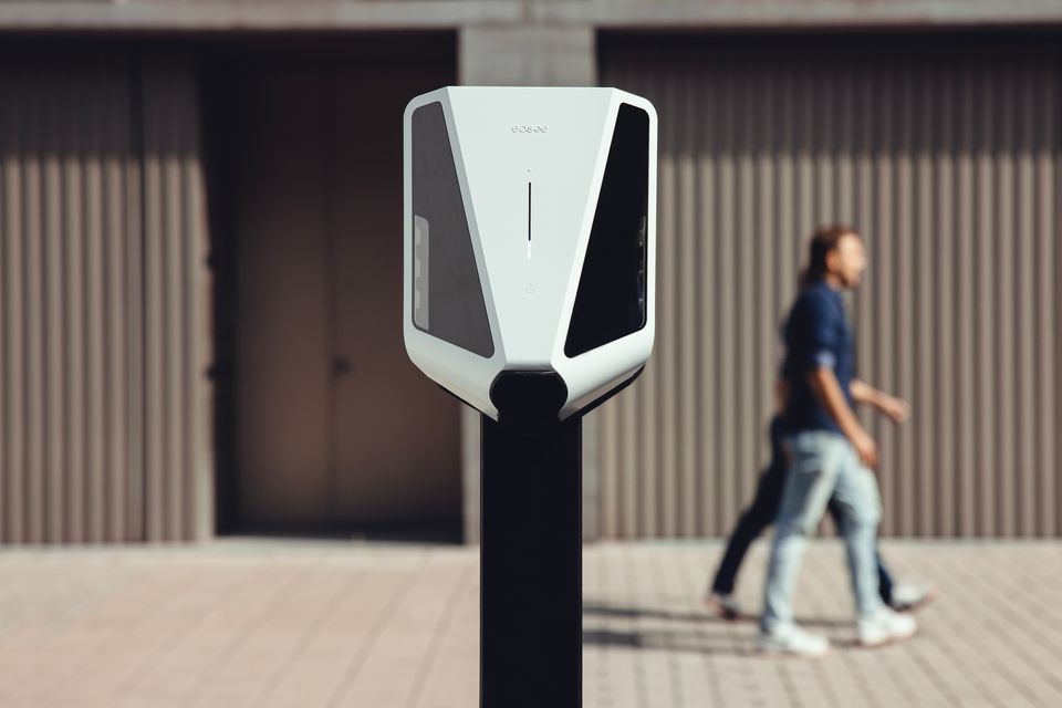 Easee lanserer Charge Max: En presis og effektiv elbillader | Easee