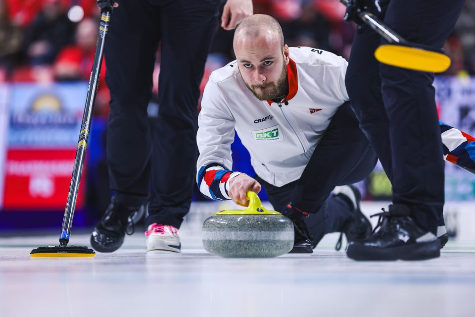 Kvartfinale på curlinglandslaget og OL-billetten er sikret | Norges ...
