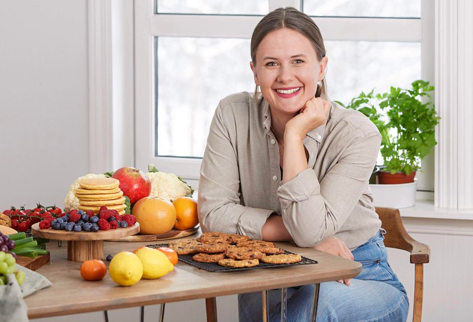Helle Ørbeck er blitt en SoMe-sensasjon med hverdagsmat | Bonnier Norsk ...
