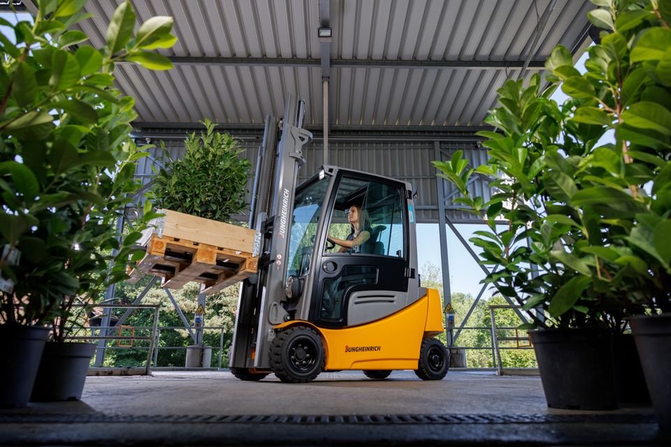 Jungheinrich med godkjente klimamål | Jungheinrich