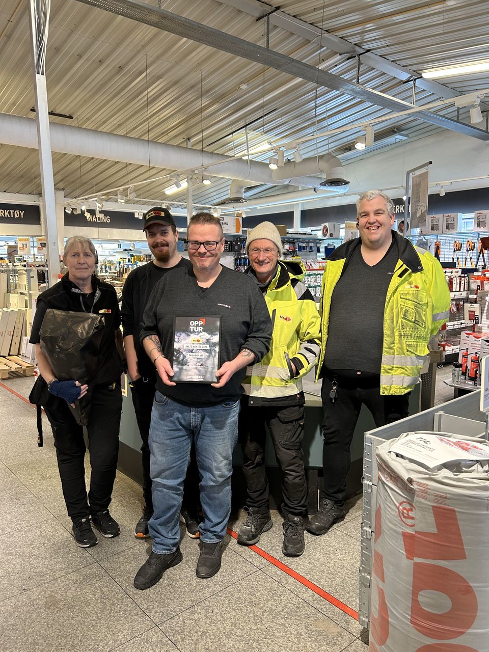 Montér Ål vant prestisjepris som årets byggevarehus for andre gang ...