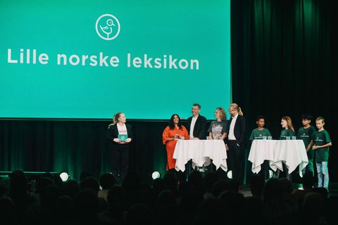 Lille norske leksikon er lansert! | Store norske leksikon