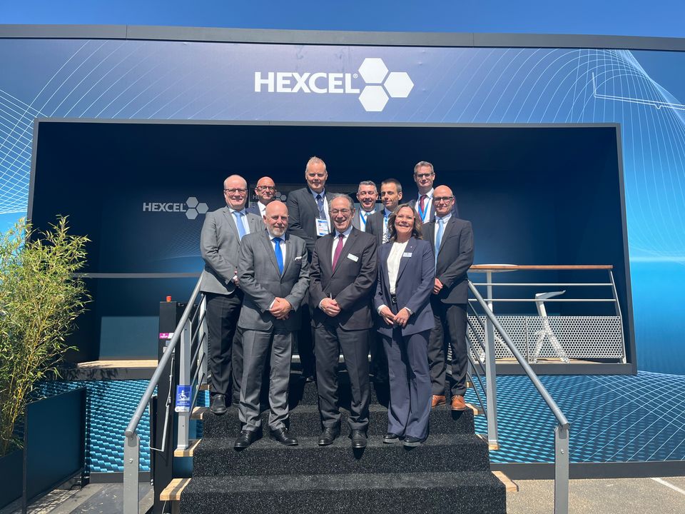 KONGSBERG and HEXCEL sign long-term partnership agreement | Kongsberg Defence & Aerospace