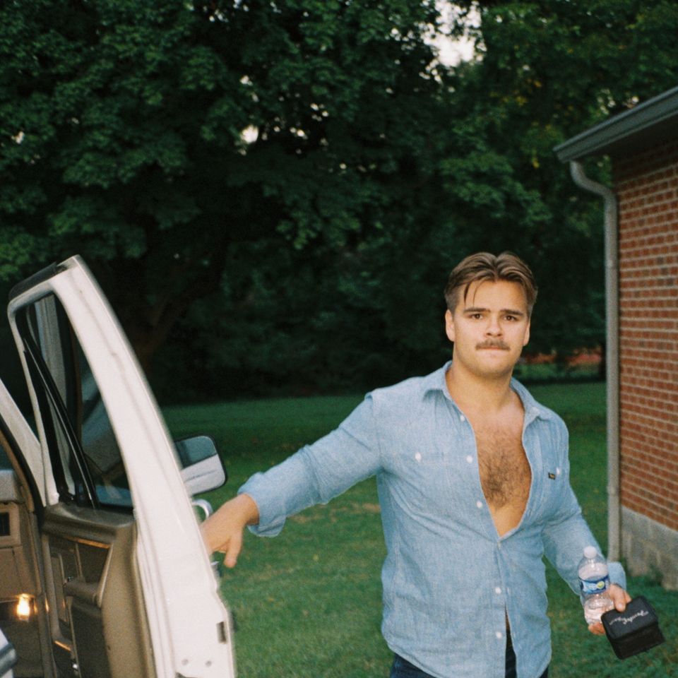 Etter rekordår og listetopper: Tobias Sten deler sårbar låt til Eli ...