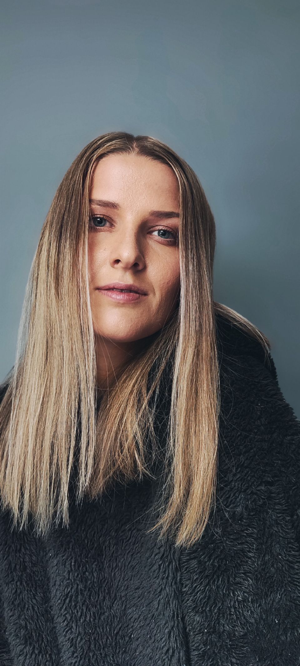 Frida Amundsen er tilbake uten å si et ord | Sony Music Norway