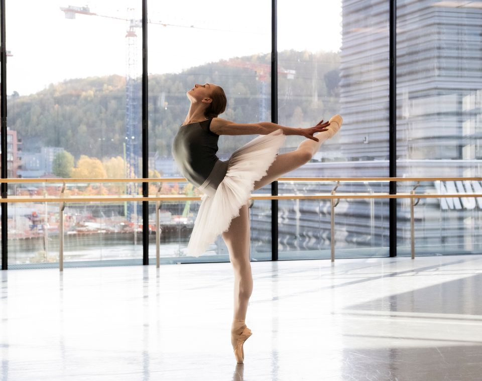 Fra Svanesjøen til sofadans: Klassisk Mesteraften viser ballettens ...